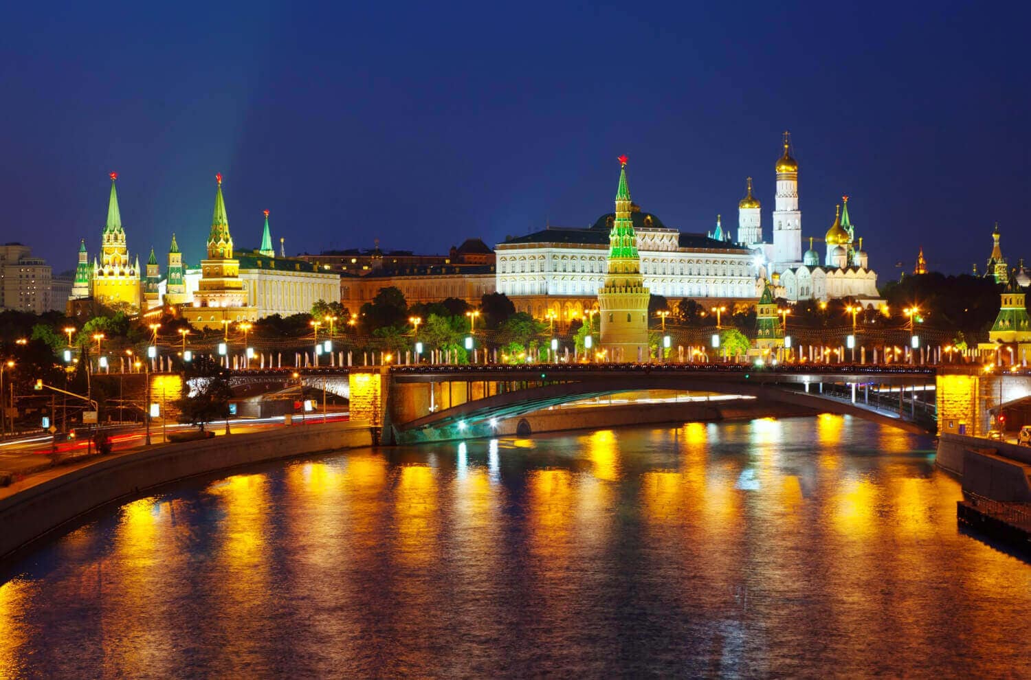 Find Cheap Flights To Moscow - cbookers.com